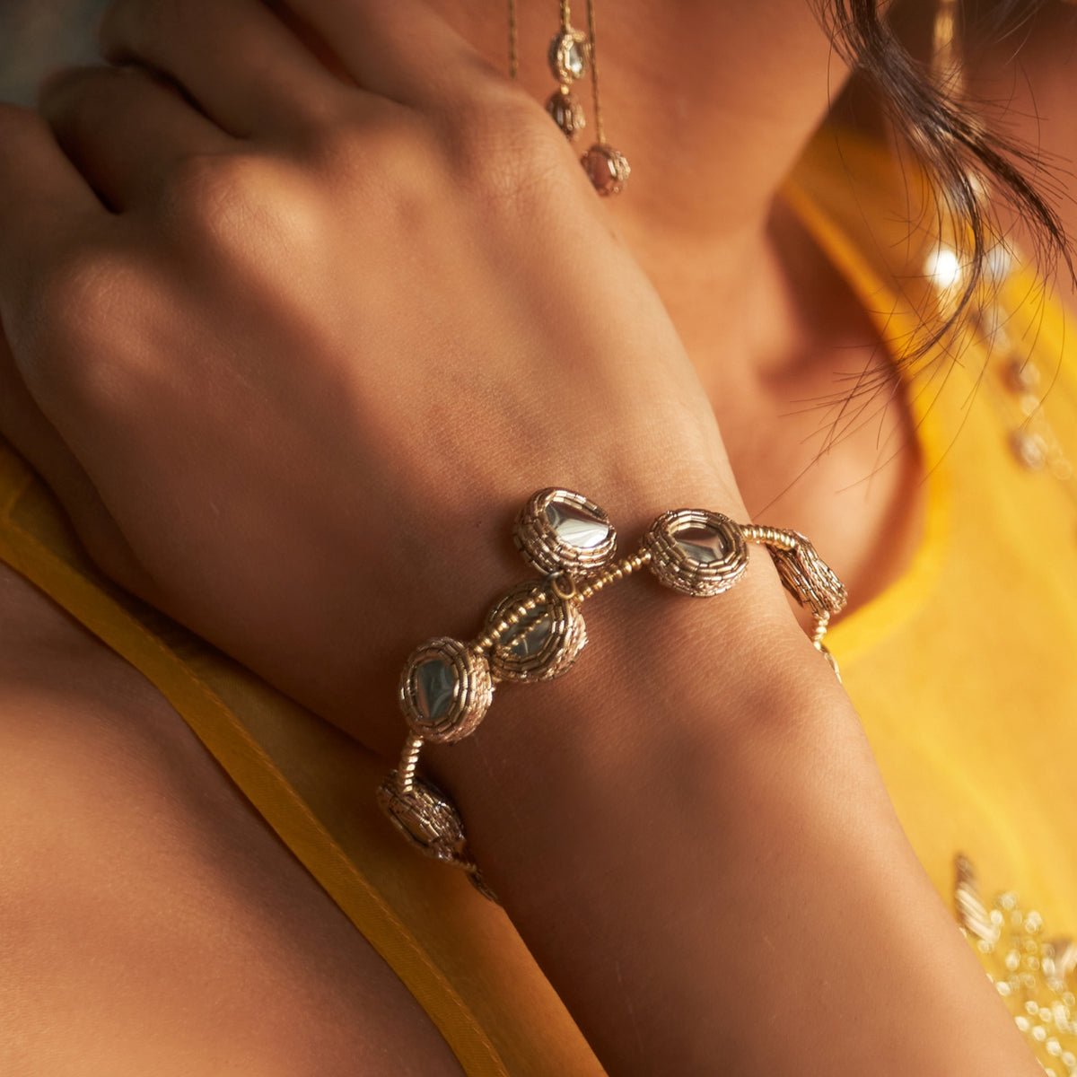 Prarambh Mirror Bangle – charkhee