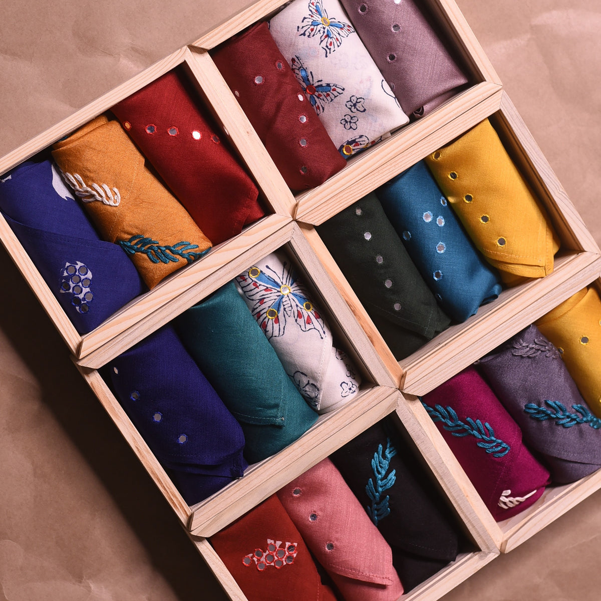 Box of Pocket Square - Set of 3 – charkhee